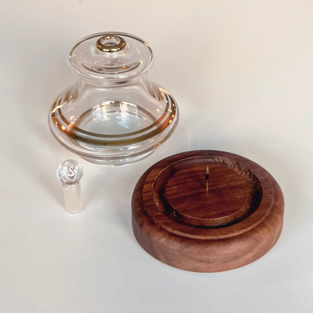 Sitka Knuckles Glass Dome - UK